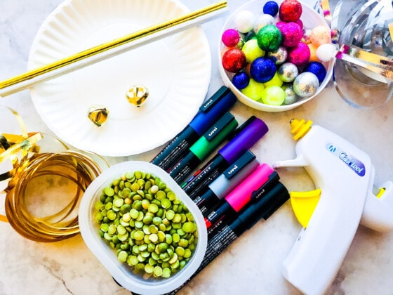 Paper Plate New Year's Eve Noisemaker! - Kids Activity Zone