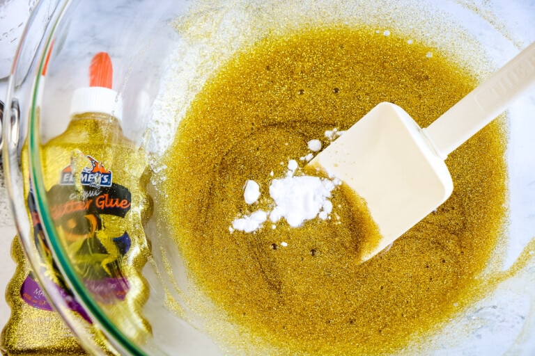 Pot of Gold Slime - St. Patrick's Day! - Kids Activity Zone