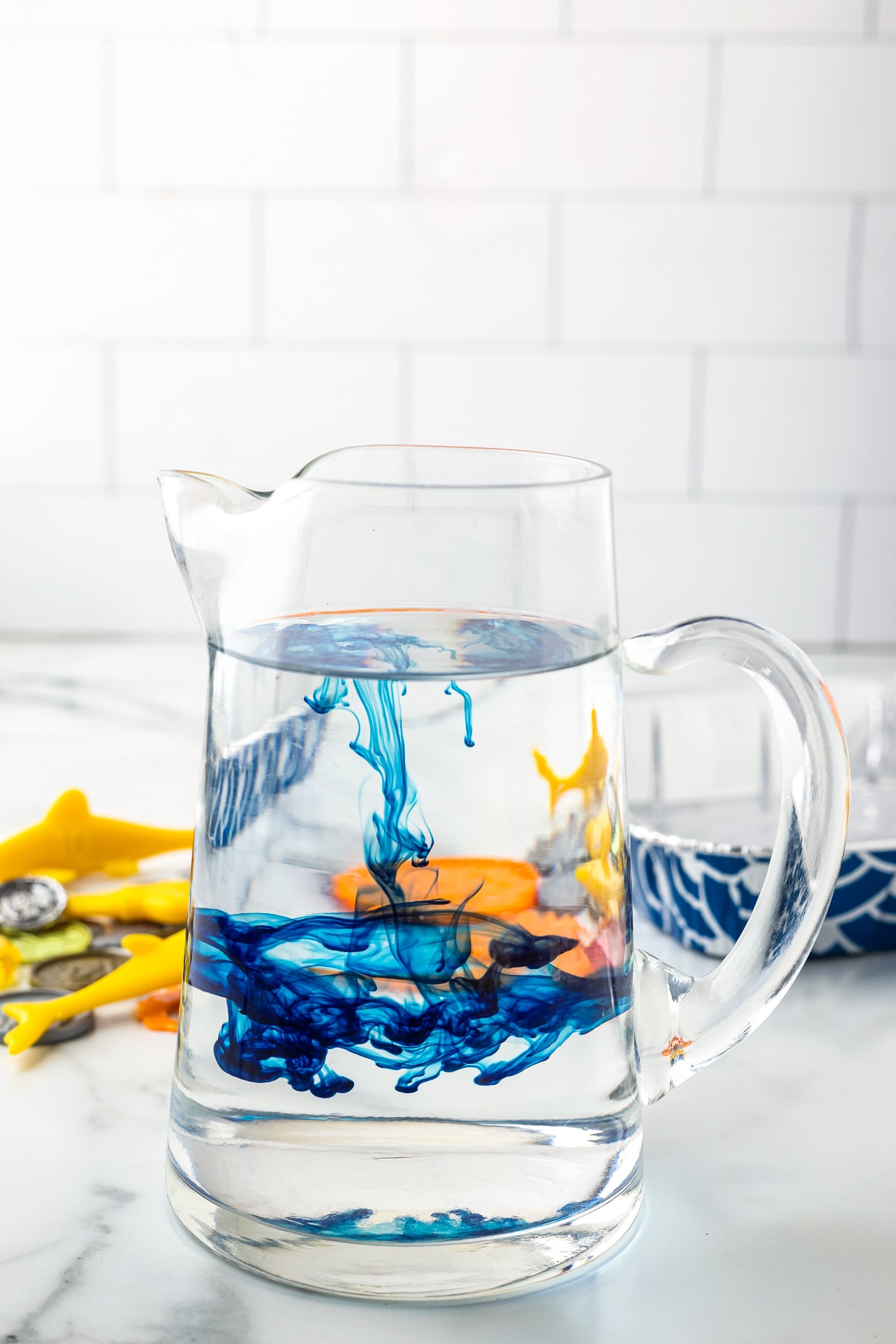 Ice Block Treasure Hunt - Pirate Themed! - Kids Activity Zone