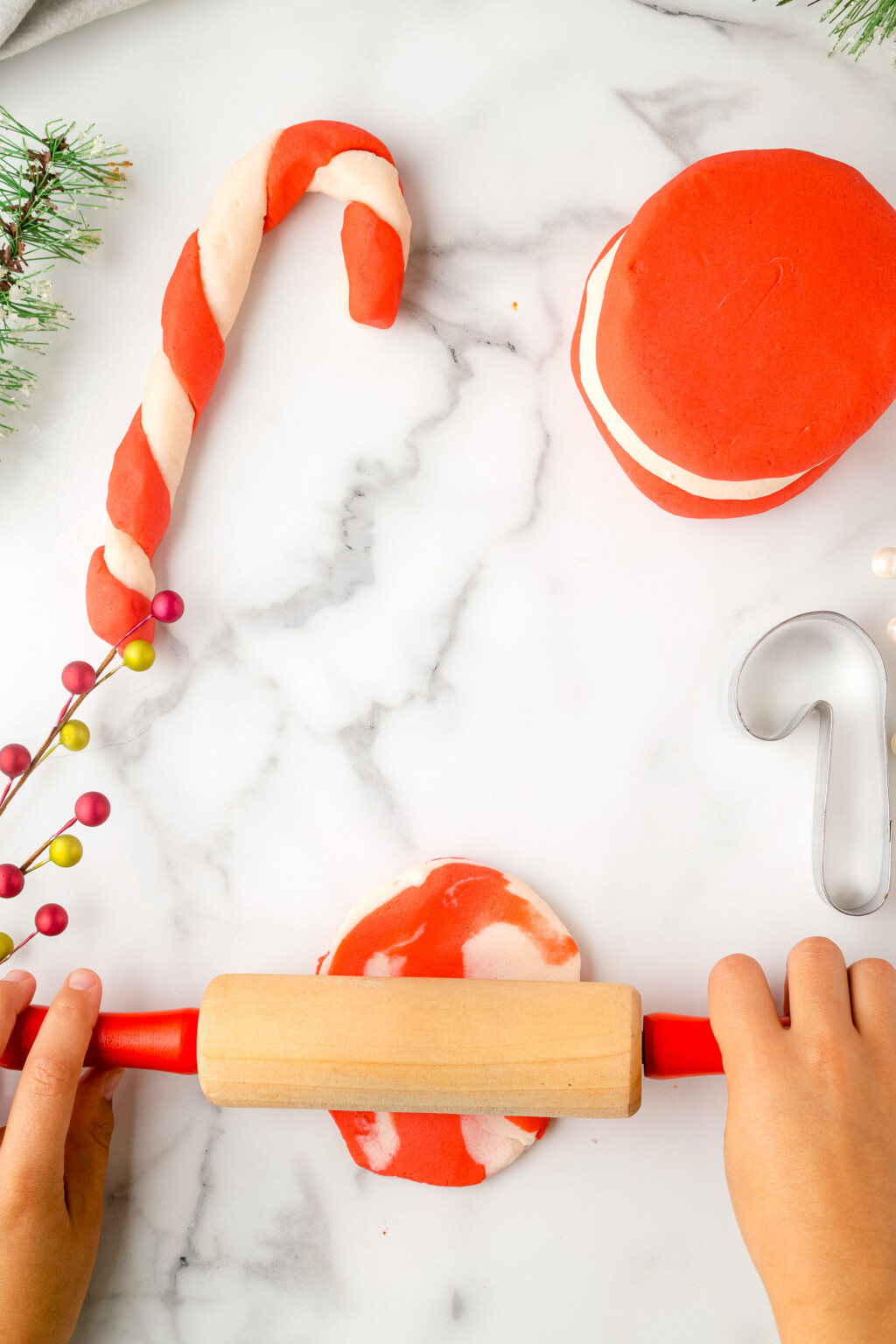 Peppermint Christmas Playdough - No Cook! - Kids Activity Zone