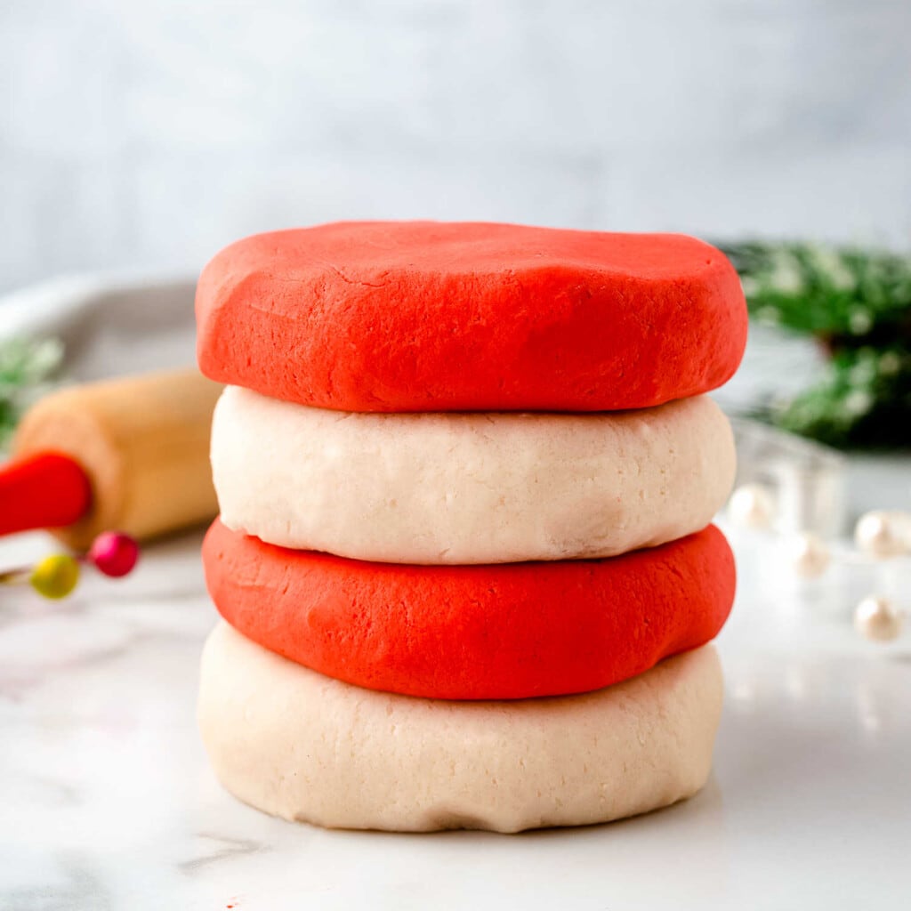 Peppermint Christmas Playdough - No Cook! - Kids Activity Zone