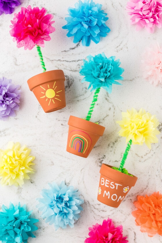 Easy to Make Tissue Paper Flowers! - Kids Activity Zone