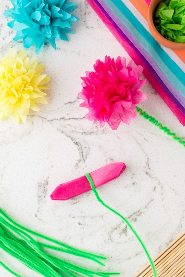 Easy to Make Tissue Paper Flowers! - Kids Activity Zone