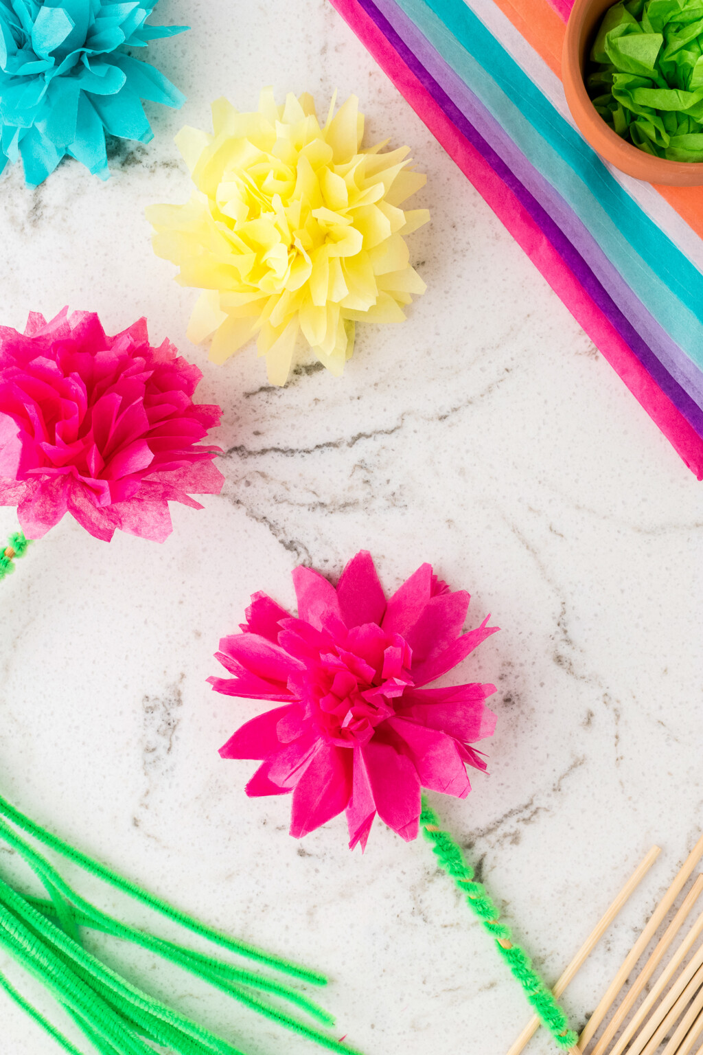 Easy to Make Tissue Paper Flowers! - Kids Activity Zone
