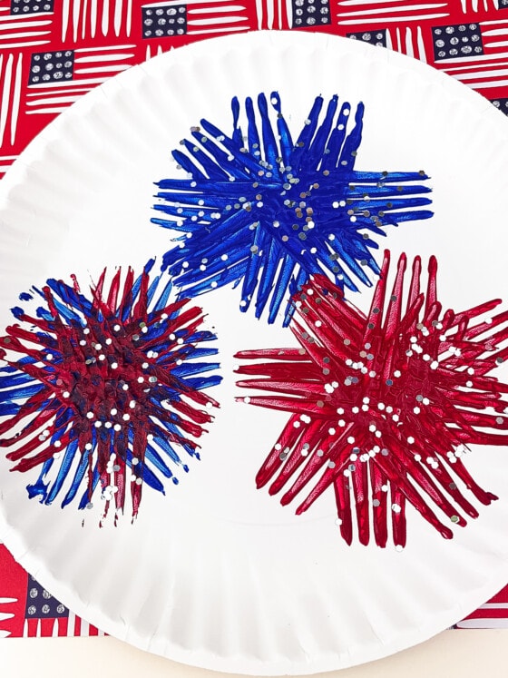 Paper Plate Fork Fireworks - Easy 4th of July Craft! - Kids Activity Zone