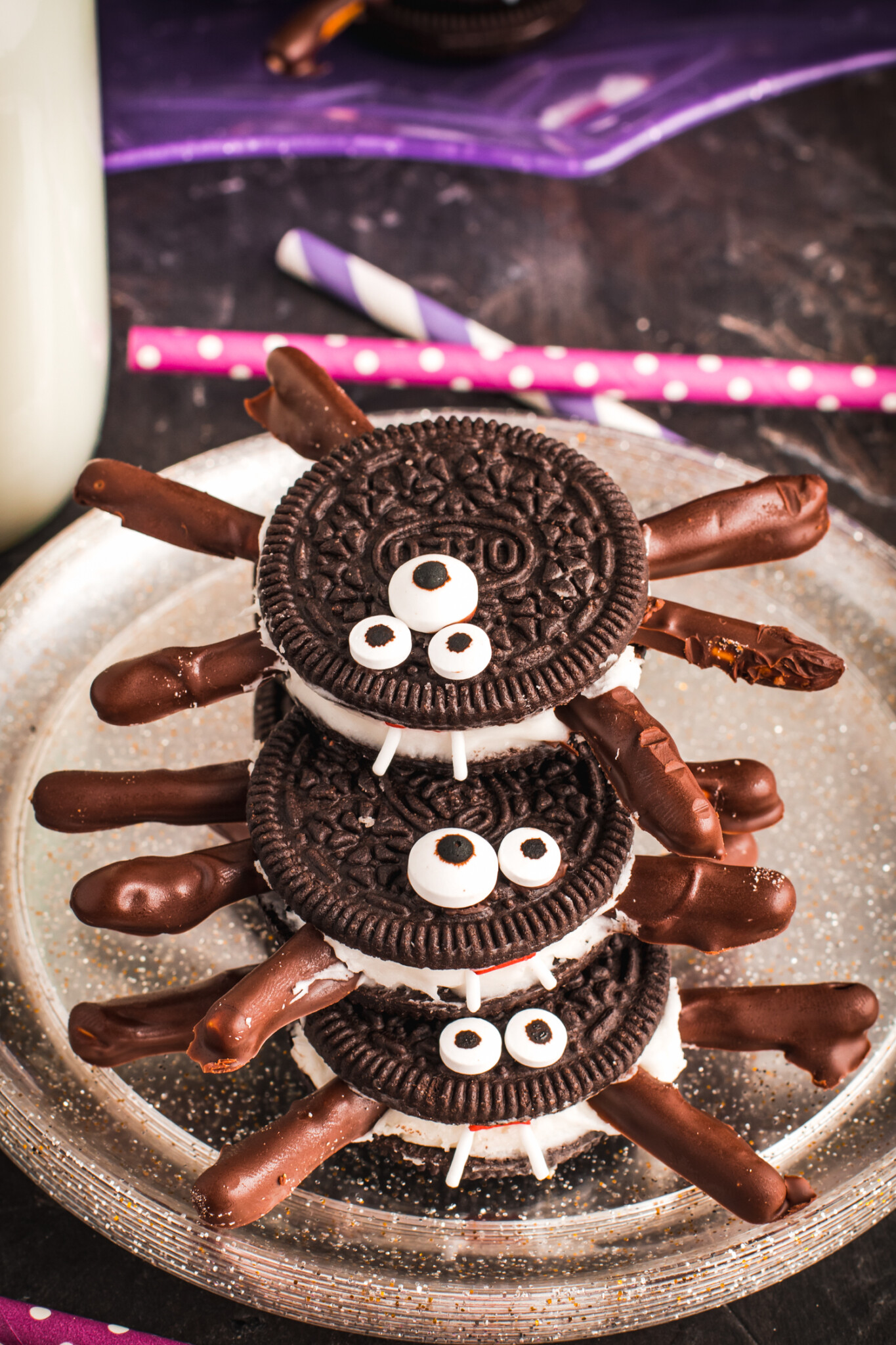Oreo Spiders - Kids Activity Zone