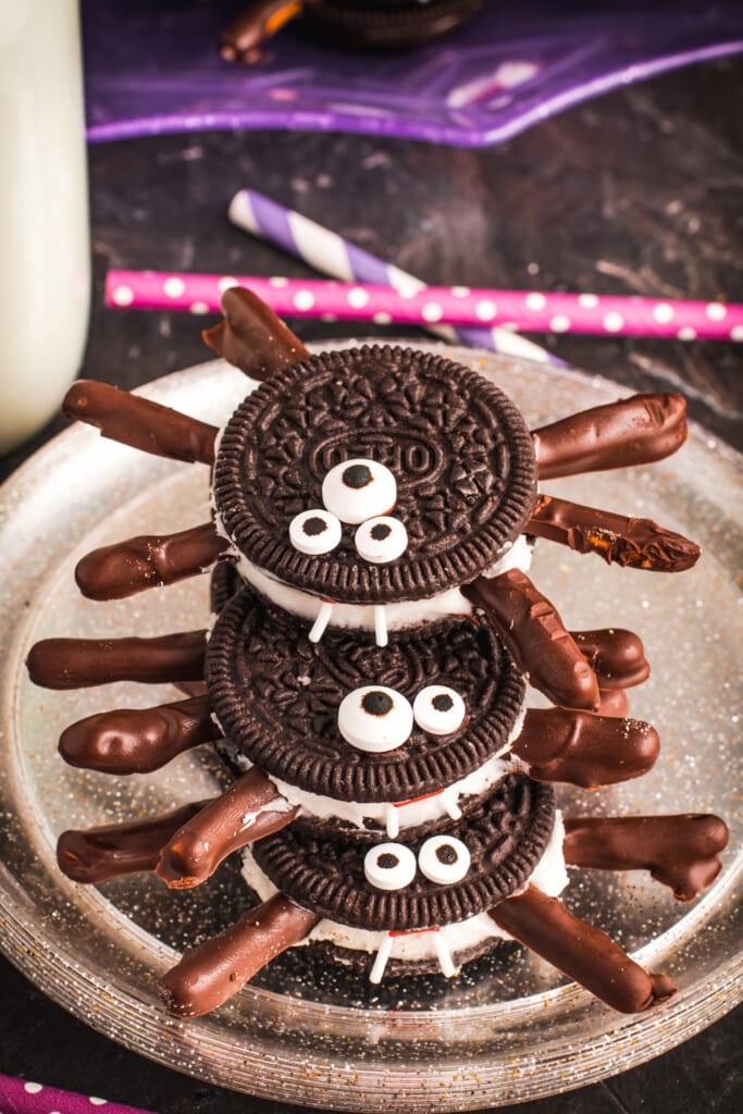 Oreo Spiders - Kids Activity Zone