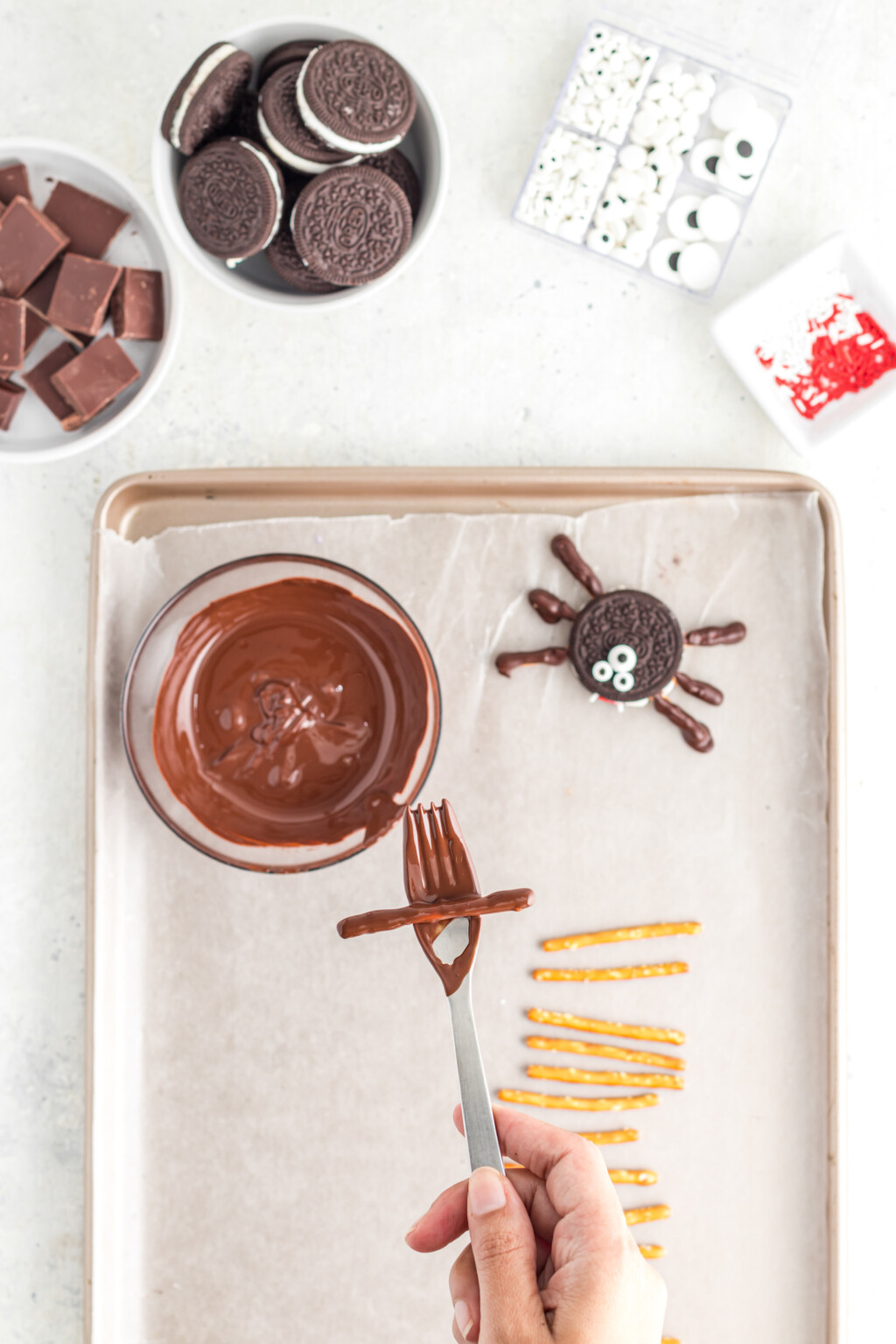 Oreo Spiders - Kids Activity Zone