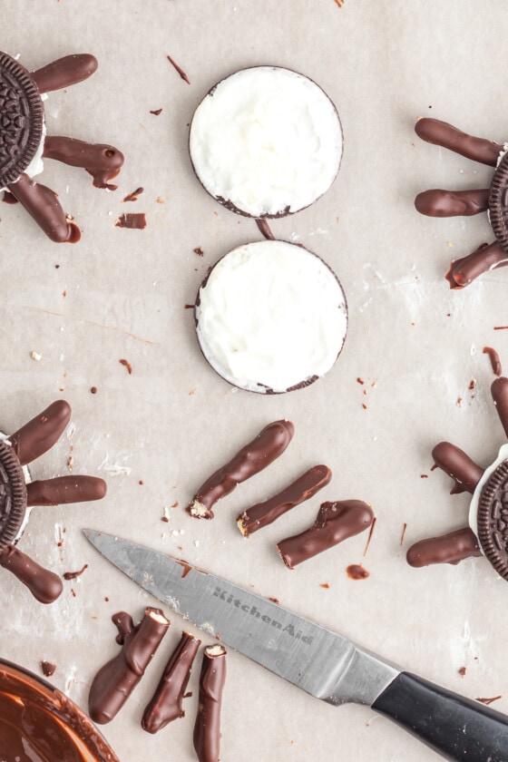 Oreo Spiders - Kids Activity Zone