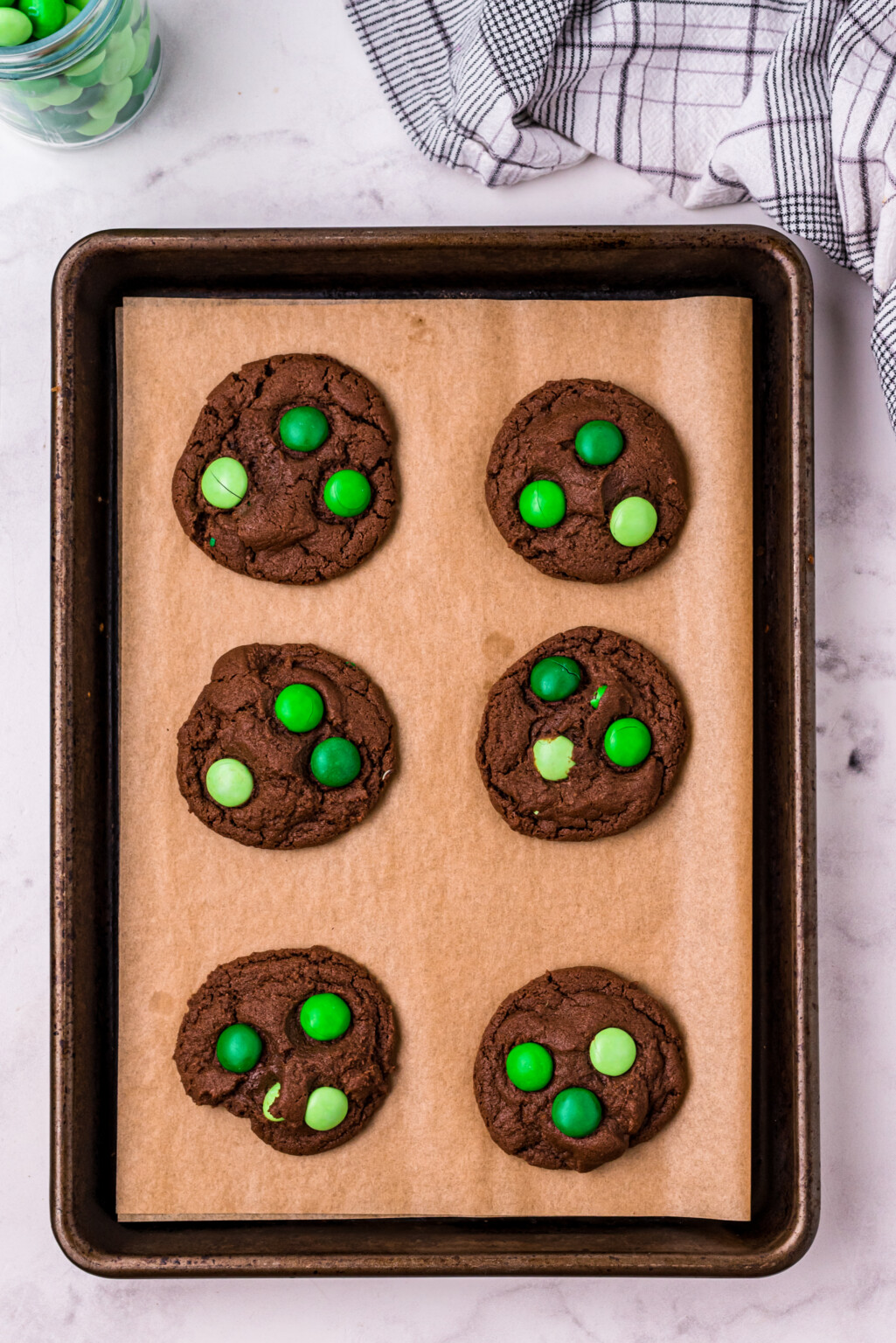 Chocolate Mint M&M Cookies - Kids Activity Zone