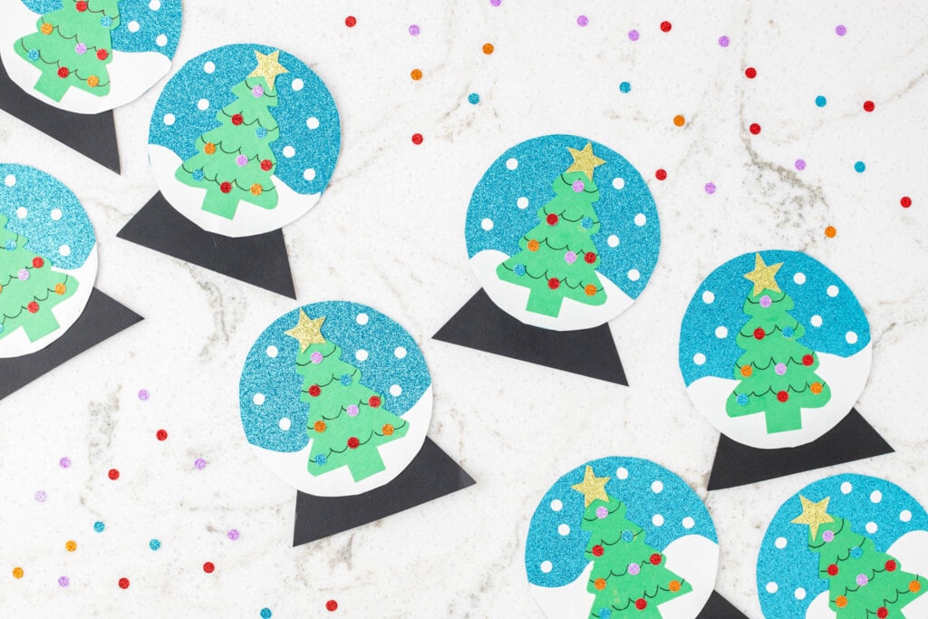 Snowglobe Craft - Kids Activity Zone