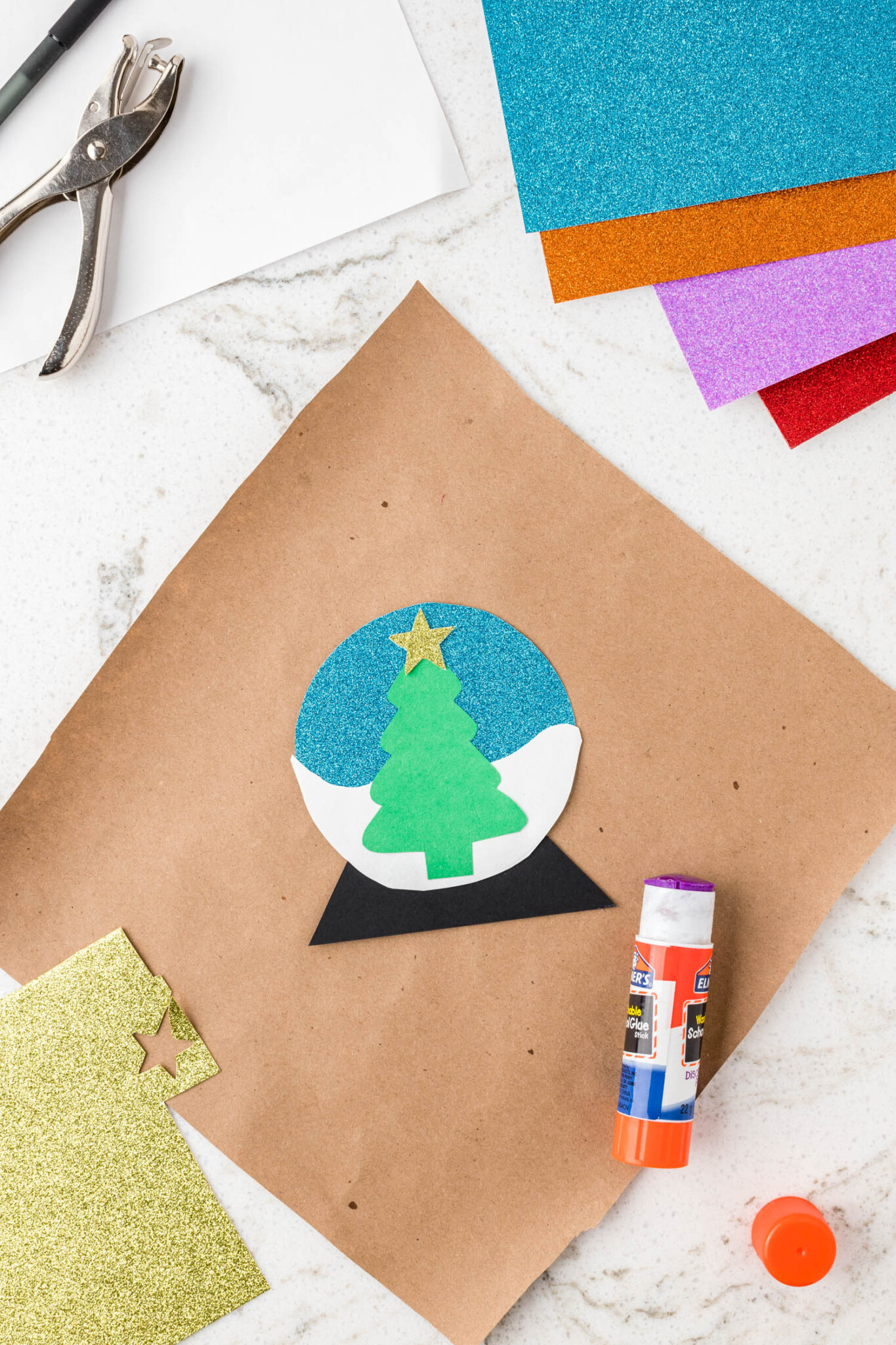 Snowglobe Craft - Kids Activity Zone