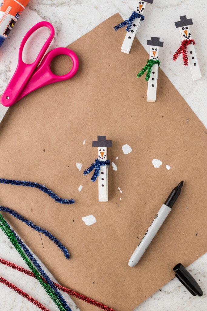Snowman Clothespin Craft - Kids Activity Zone