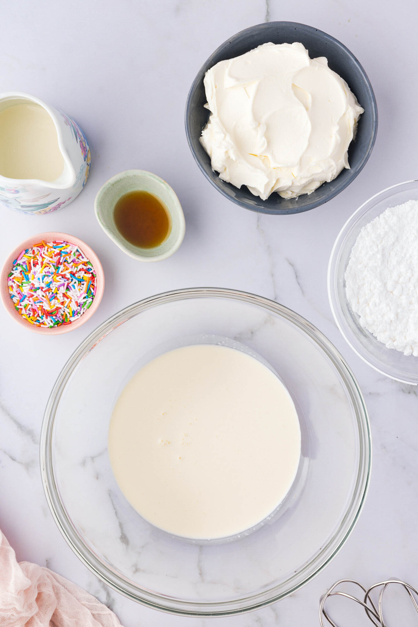 Mini Funfetti Cheesecakes - Kids Activity Zone