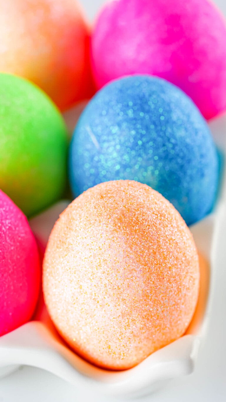 Glitter Easter Eggs - Kids Activity Zone