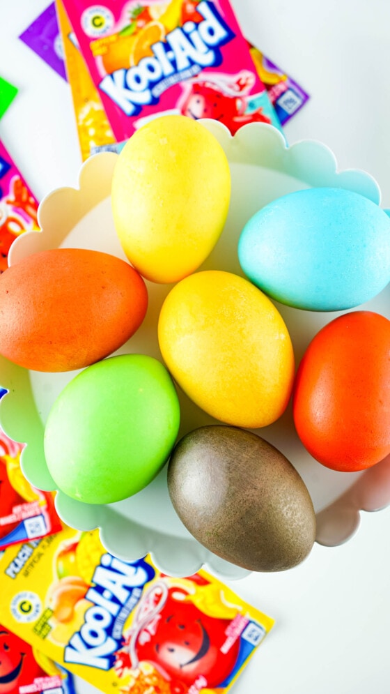 Kool Aid Dyed Eggs - Kids Activity Zone