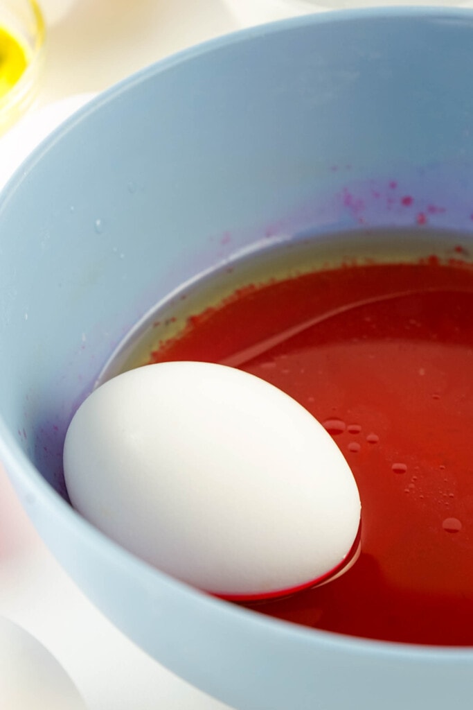 Marble Dyed Eggs - Kids Activity Zone