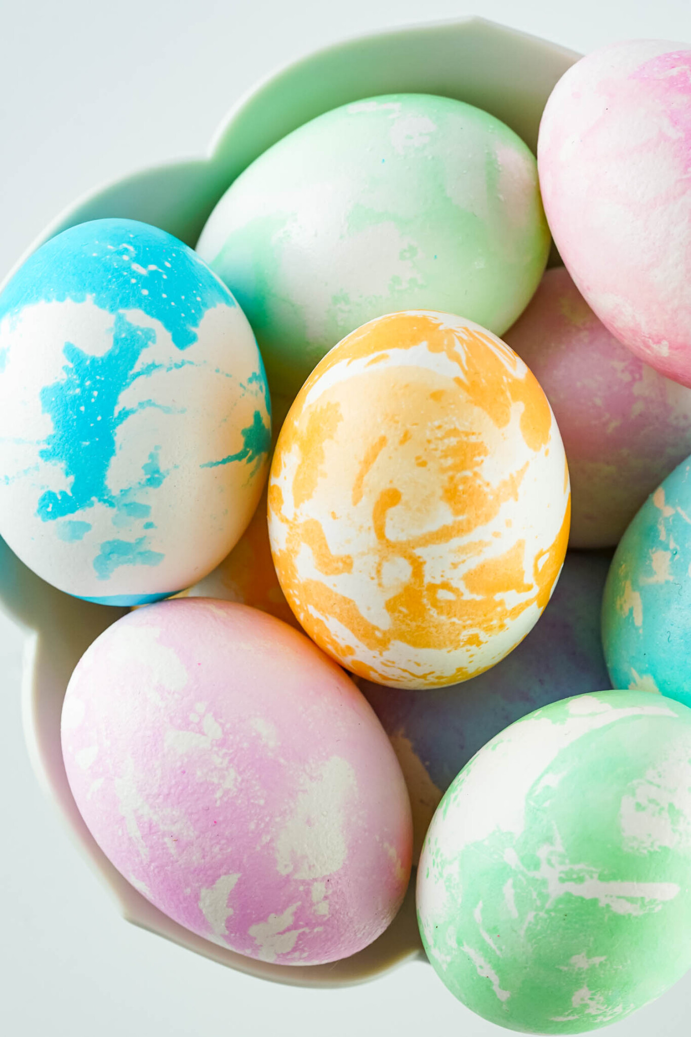 Marble Dyed Eggs - Kids Activity Zone
