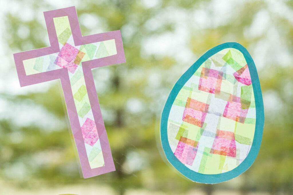 Easter Suncatchers Craft (Free Printable & Easy Kid Activity) - Kids ...