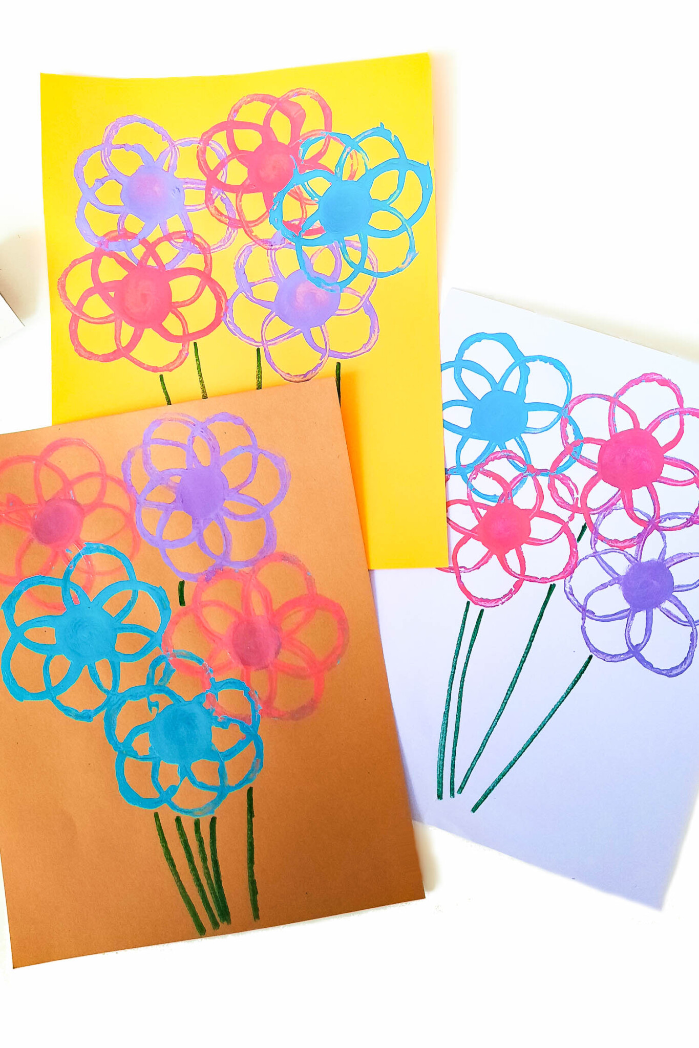 Toilet Paper Roll Flower Stamp Art - Kids Activity Zone
