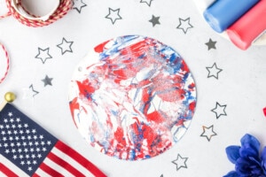 4th of July Spin Art - Kids Activity Zone