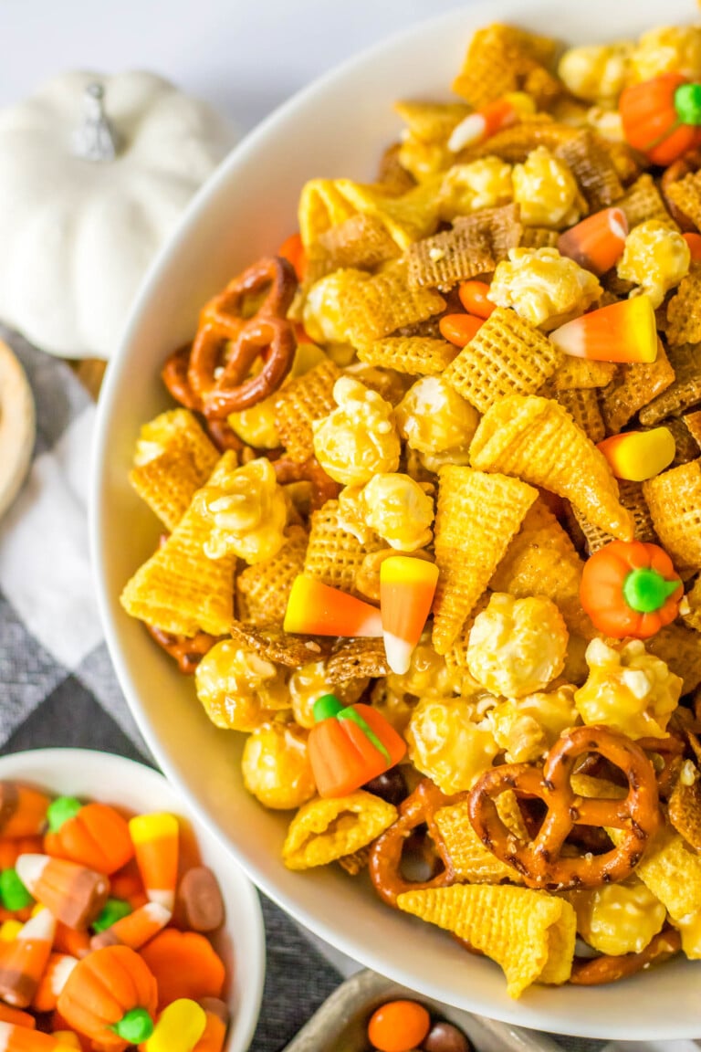 Fall Snack Mix - Kids Activity Zone