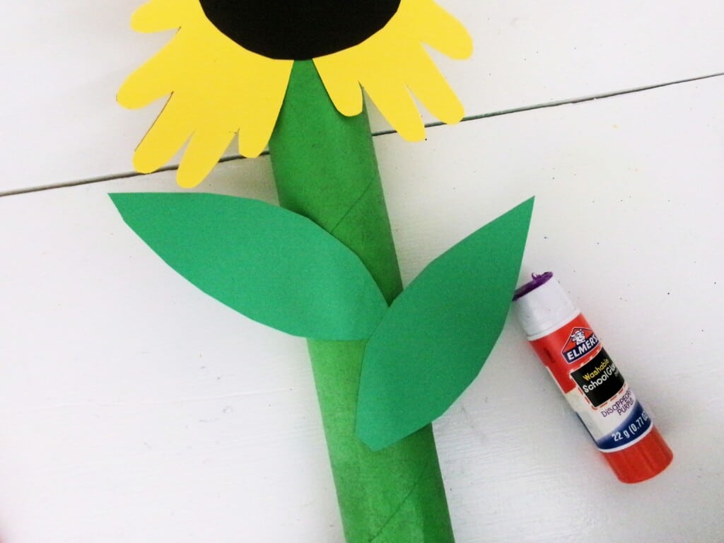 Handprint Sunflower Craft - Kids Activity Zone