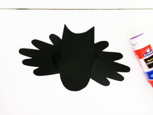 Handprint Bats - Kids Activity Zone