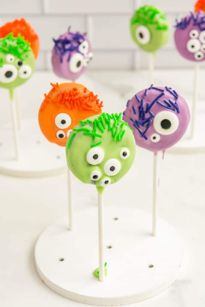 Monster Oreo Pops - Kids Activity Zone