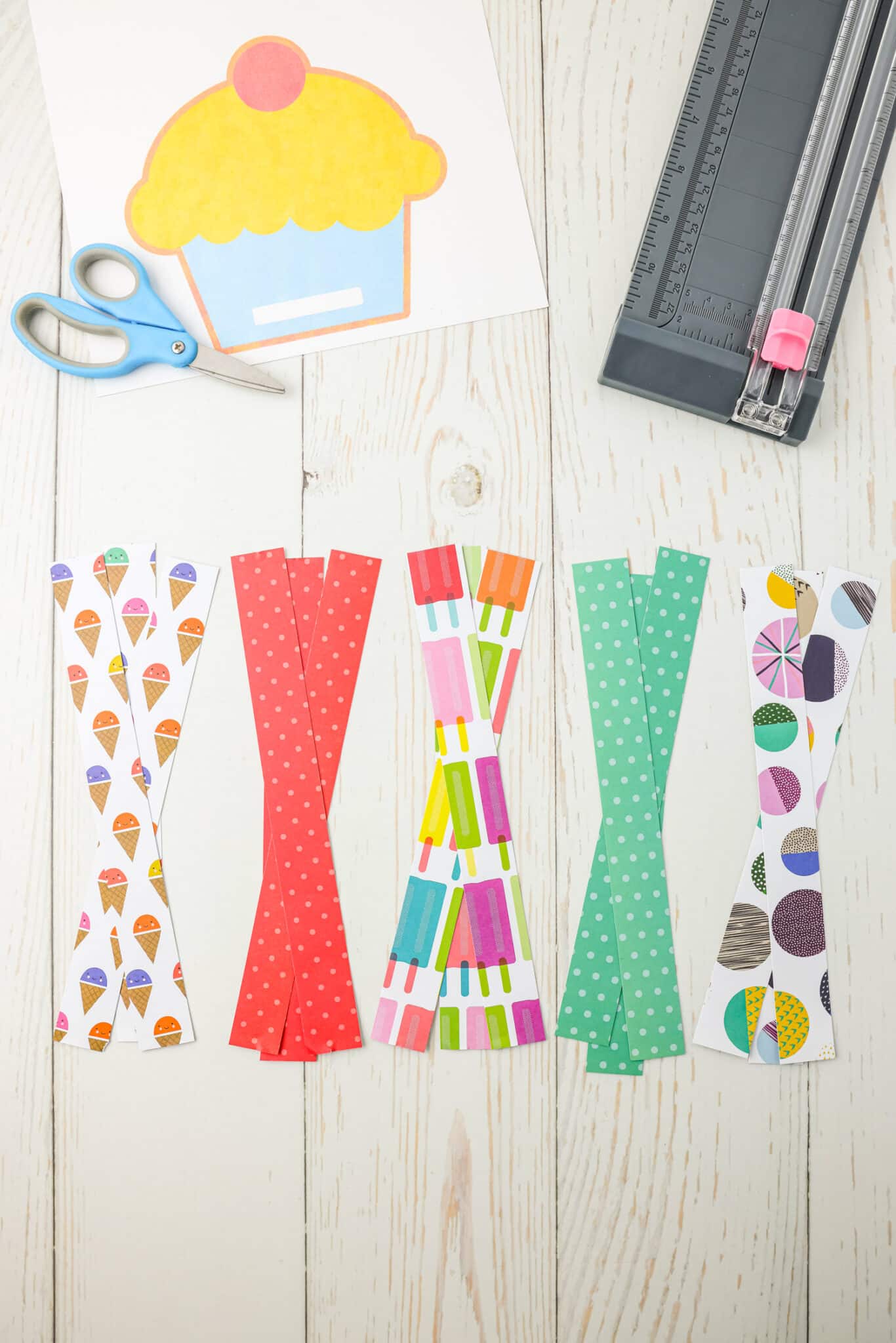 Birthday Countdown Paper Chain - Kids Activity Zone