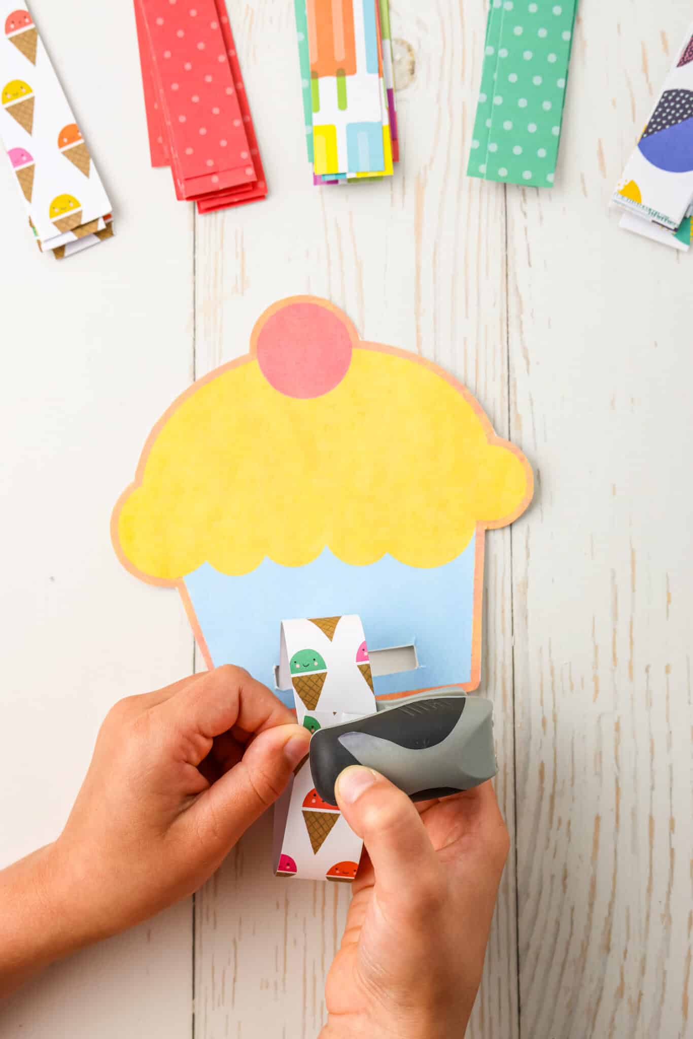 Birthday Countdown Paper Chain - Kids Activity Zone