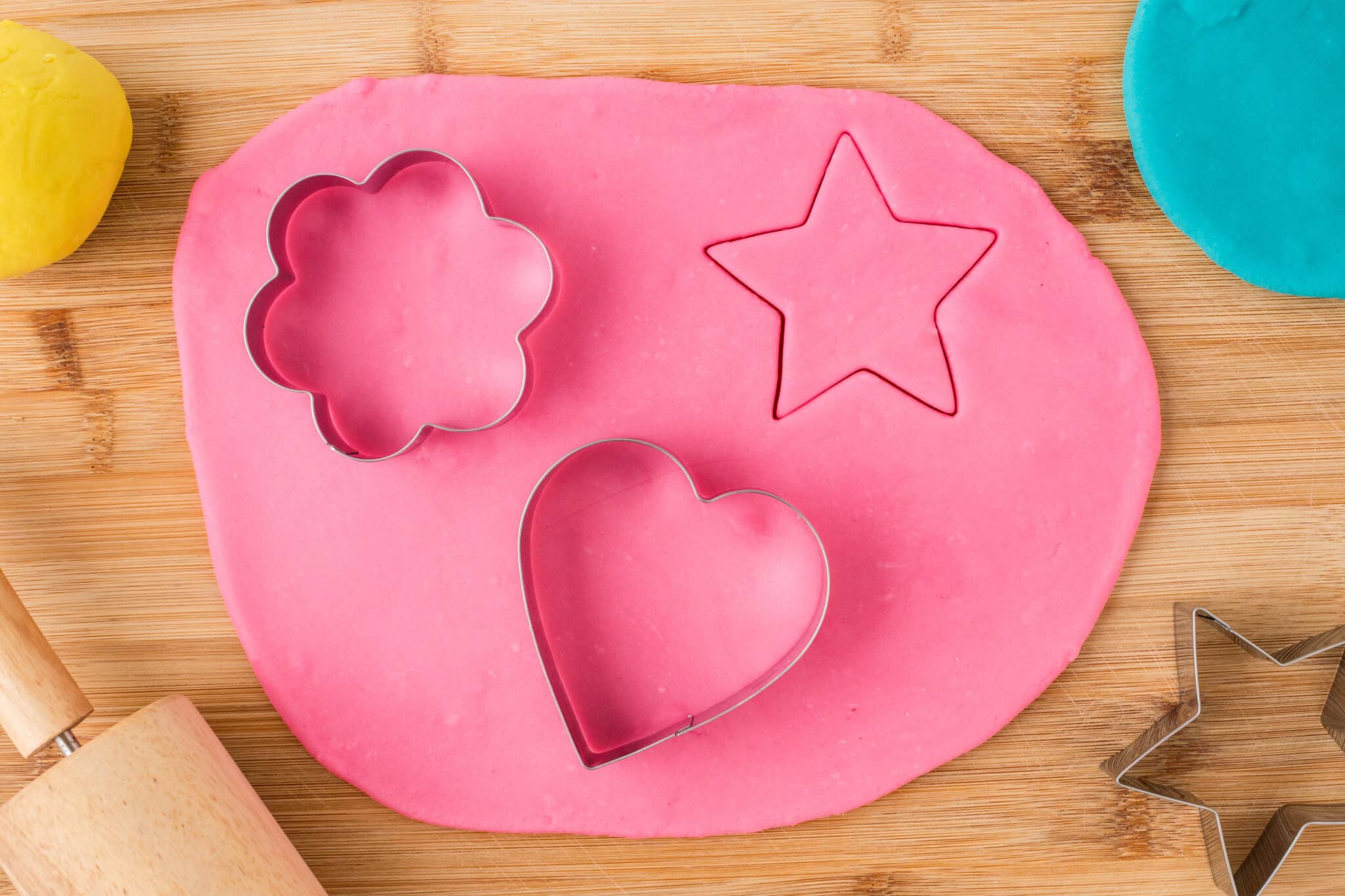 How To Make Microwave Playdough (Quick And Easy) - Kids Activity Zone