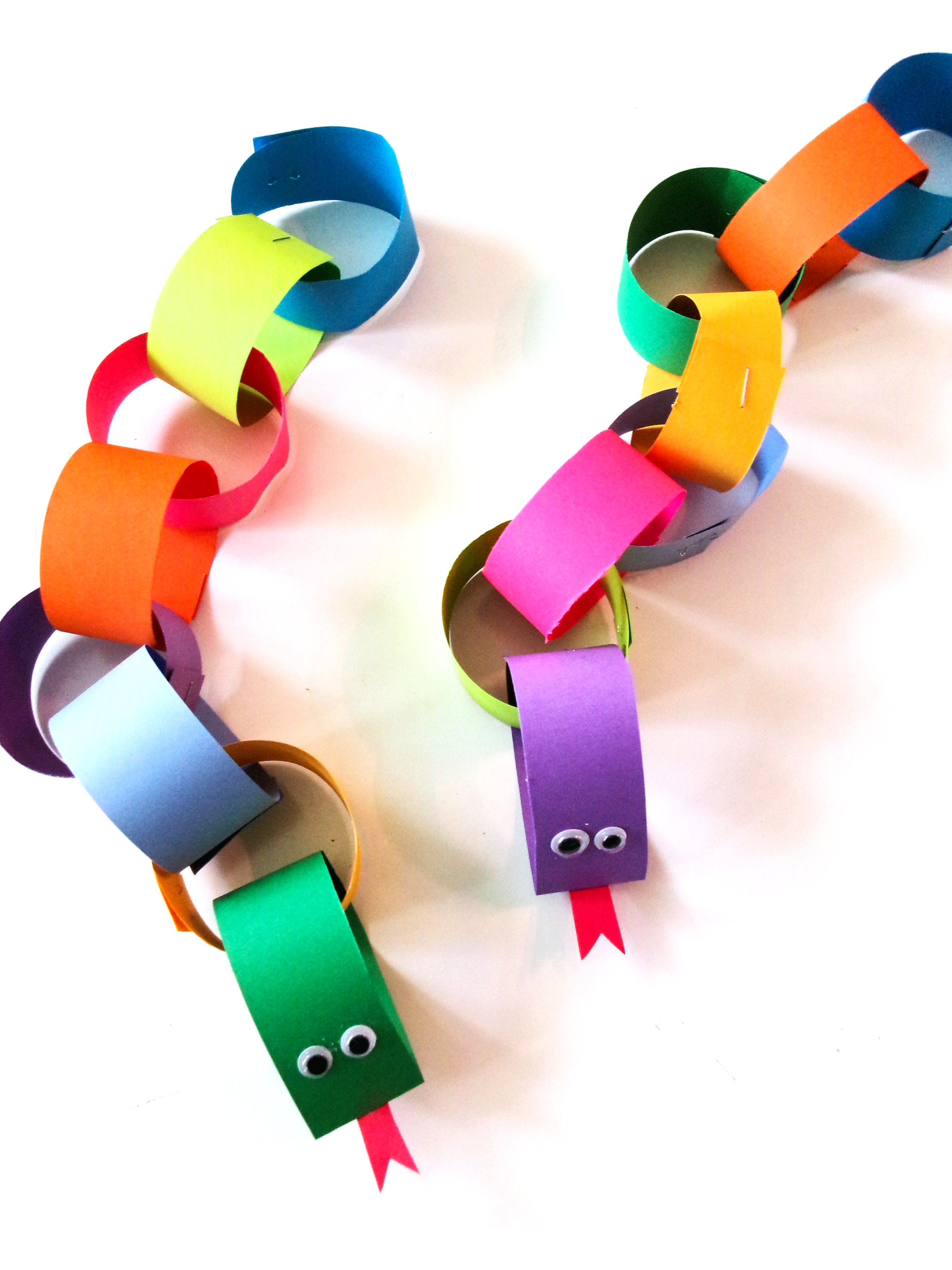 Paper Chain Snake - Kids Activity Zone