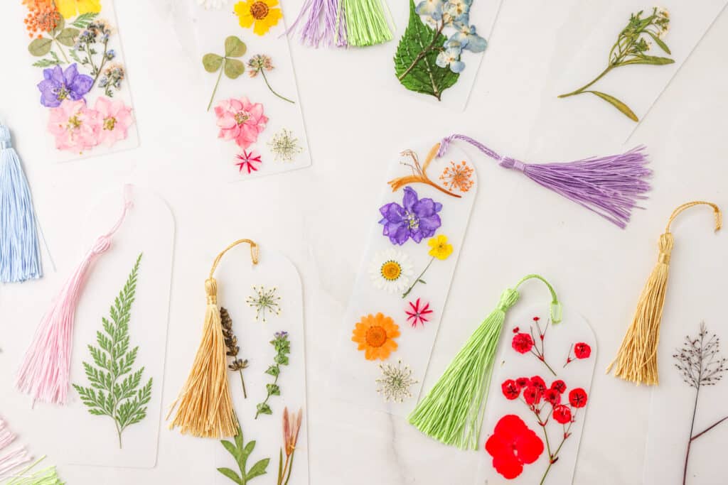 DIY Dried Flower Bookmarks - Kids Activity Zone